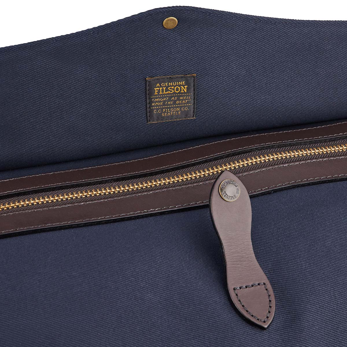 Filson Duffle Bag Large Navy, die perfekte Reischetasche